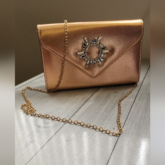 labair | Bags | Elegant Gold Chain Bag | Poshmark